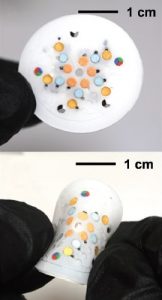 Skin-Mounted Microfluidics Analyse Biomarkers in Sweat