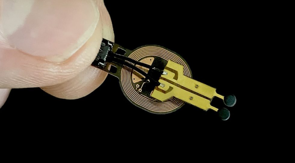 Predicting wound healing with a wound-integrated miniaturized sensor ...